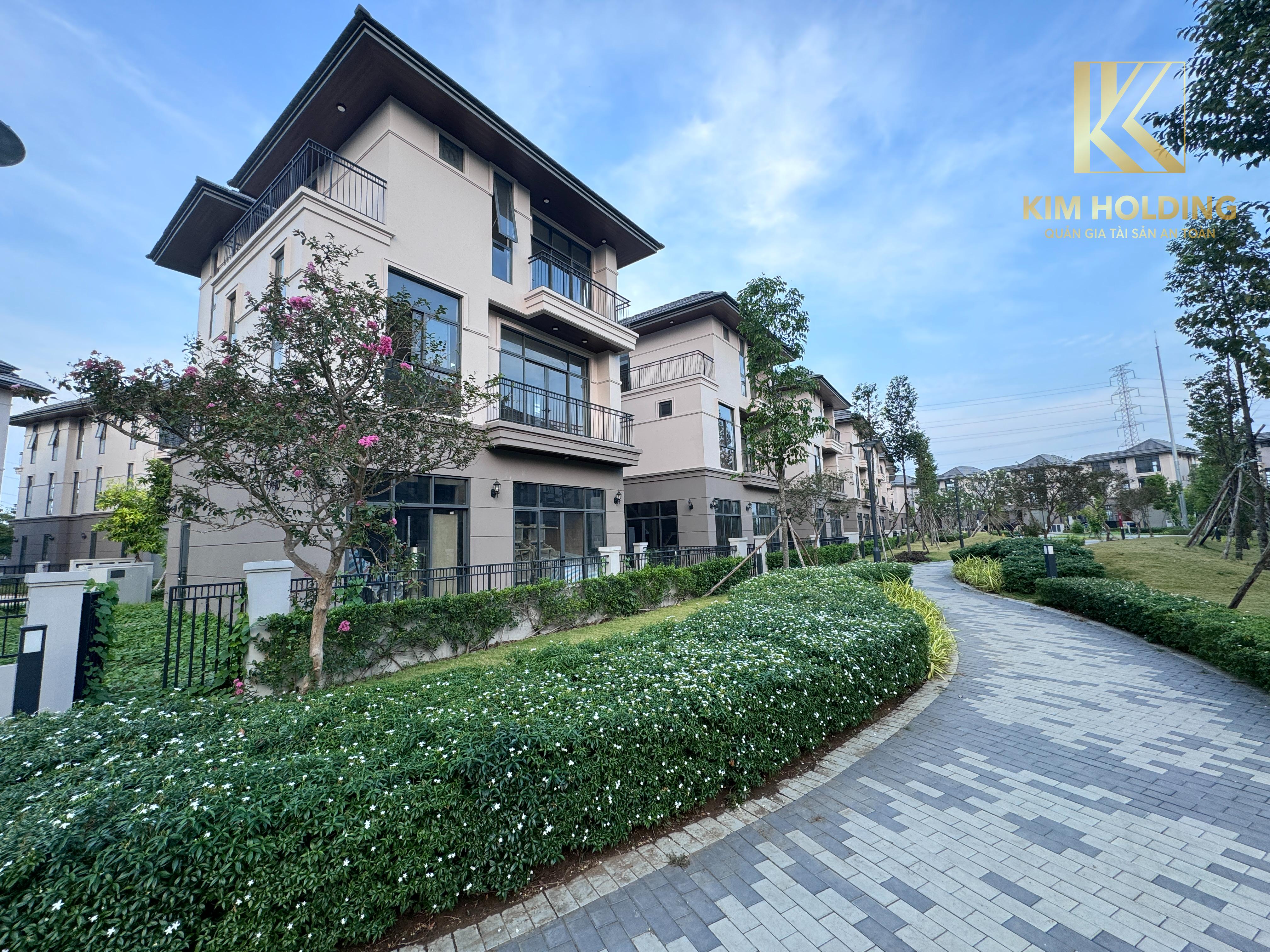 Biệt Thự Đơn Lập 250m2 - Địa Ốc KimHolding